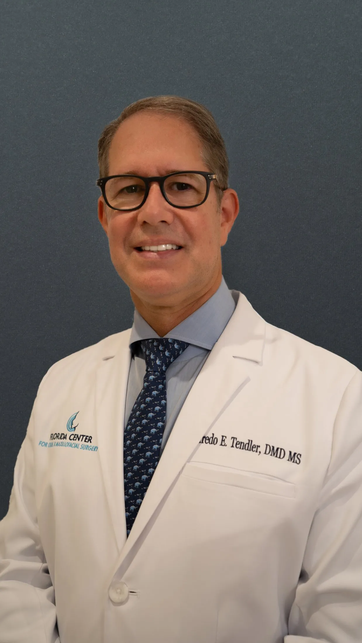 Meet Dr. Alfredo Tendler – Our Expert Dentist | FloComs